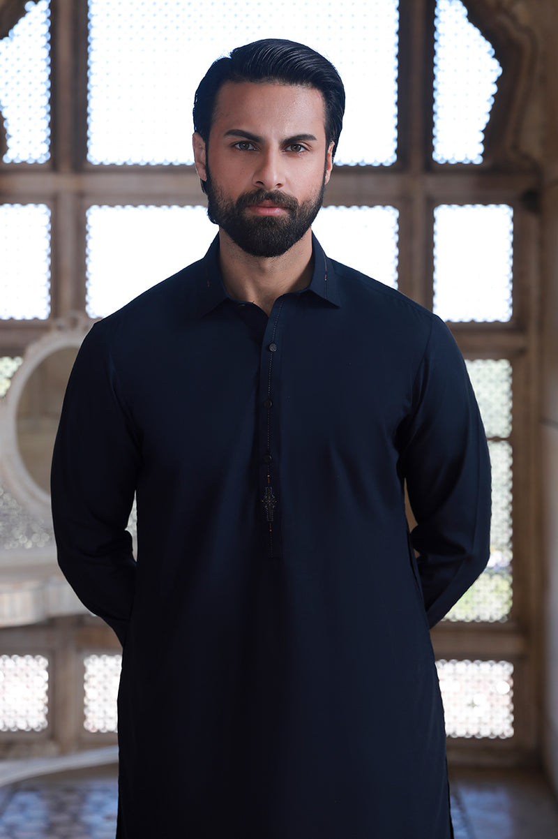 New Arrivals – Shamsha Hashwani